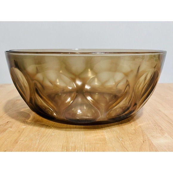 RETRO-PYREX - 1972-9 | Dining | Retro Pyrex Xl In Sculptured Teardrop ...